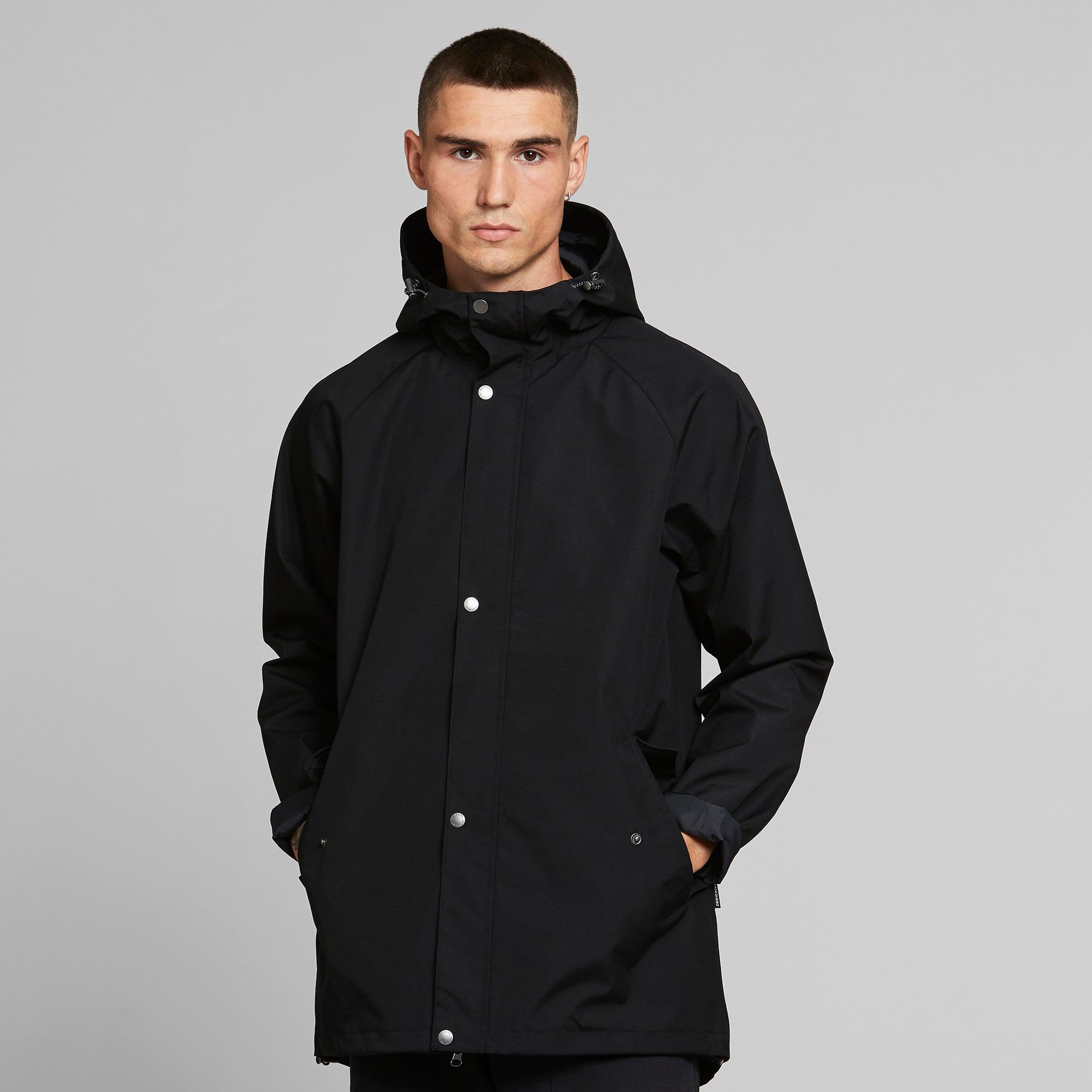 Hoddevik Parka Black von Dedicated – Dein nachhaltiger Begleiter